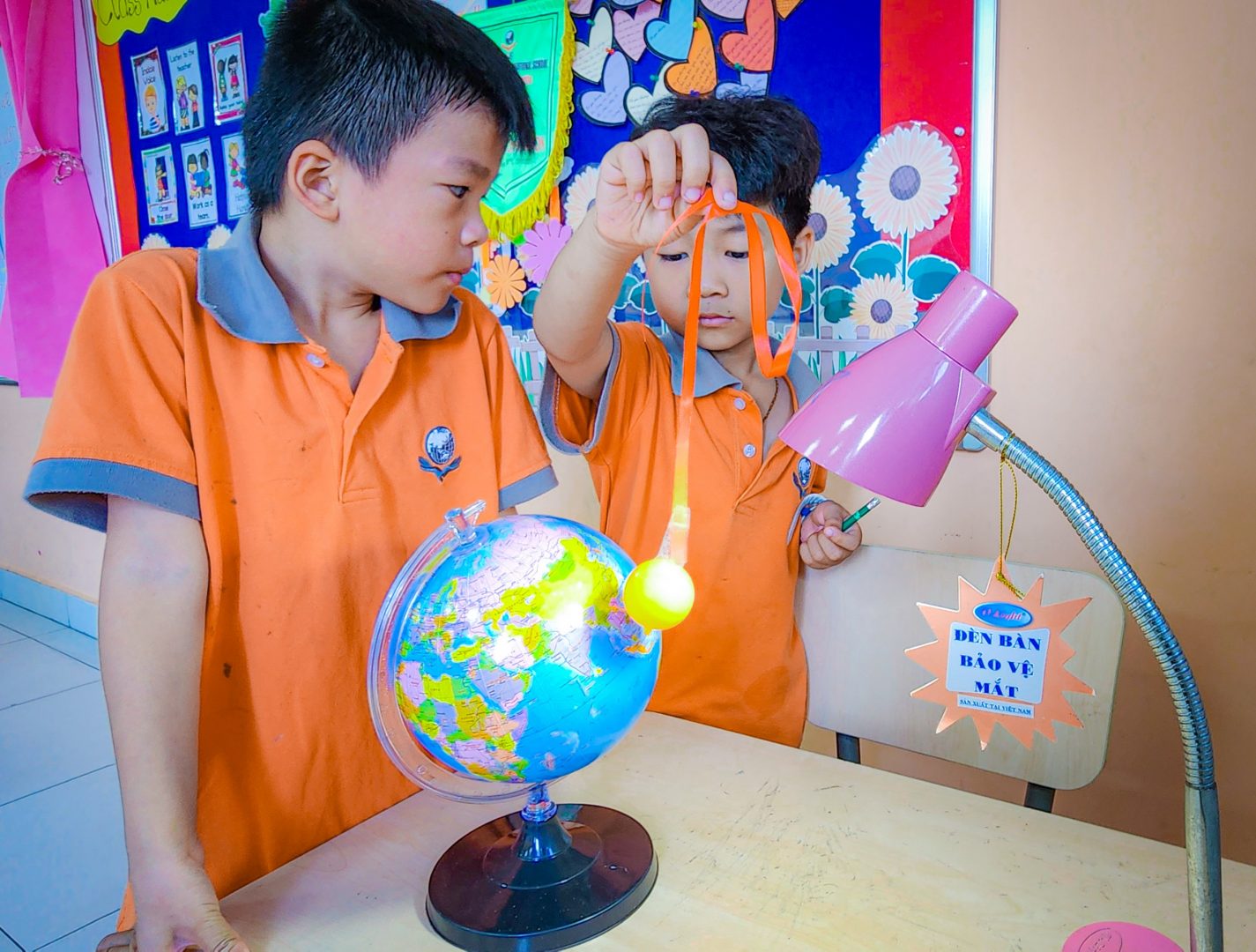 Funny Experiment 🔭🔭 - Singapore Vietnam International School (SVIS ...